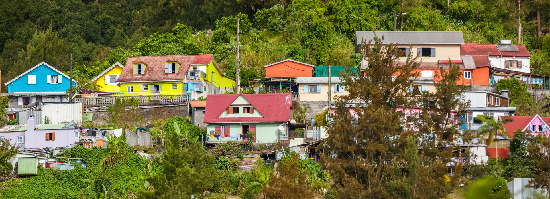4-Day Adventure & Sightseeing Itinerary in Reunion Island with Friends ...